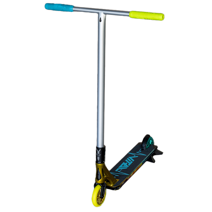 Blunt Envy AOSV5LTD Signature Custom Stunt Scooter - Raymond Warner 4. ...