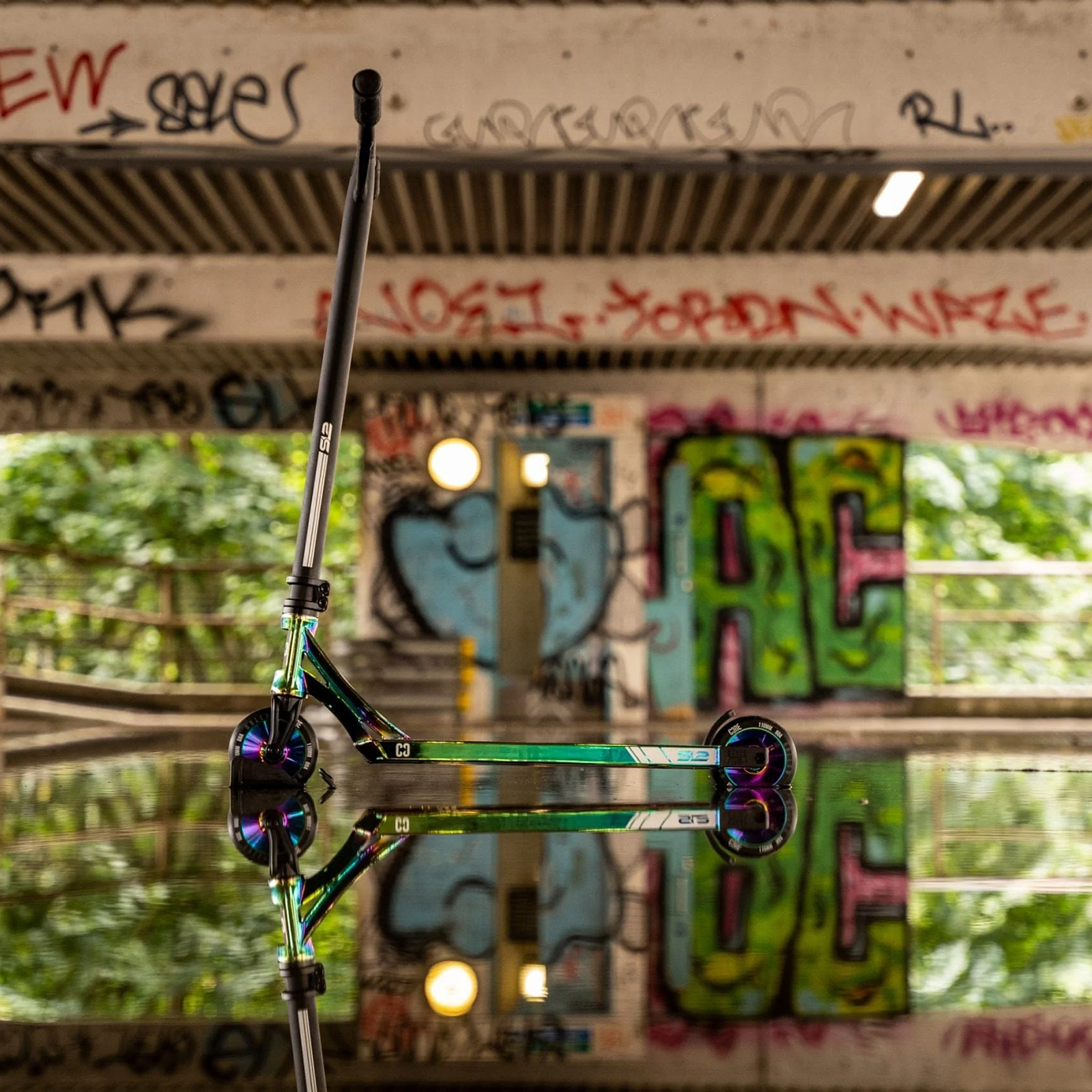 CORE SL2 Complete Stunt Scooter - Neo/Black | SkateHut