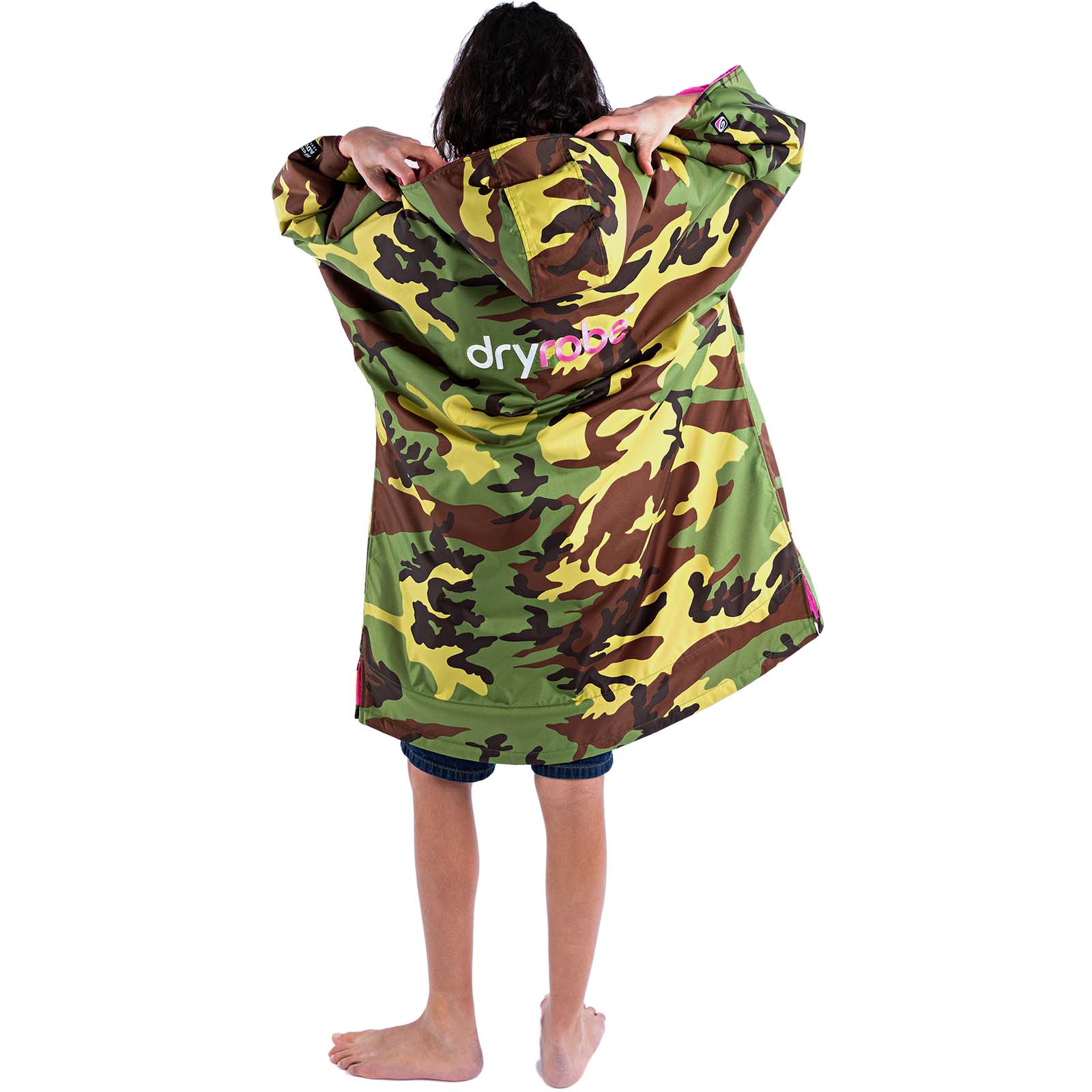 Dryrobe Advance Kids Short Sleeve Changing Robe - Camo/Pink | SkateHut
