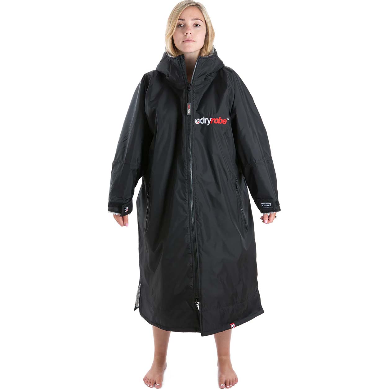 Dryrobe Advance Long Sleeve Changing Robe - Black/Grey | SkateHut