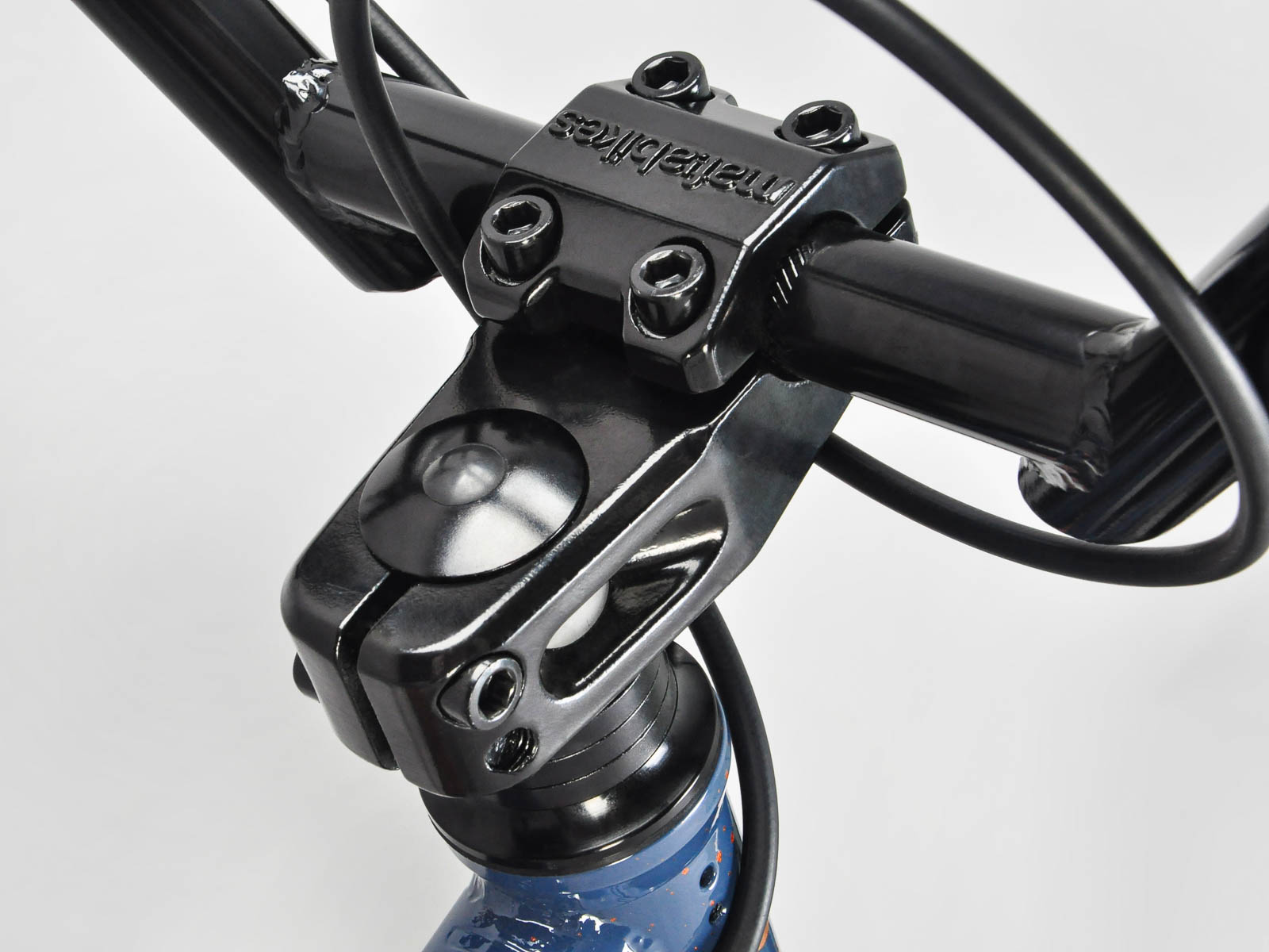 Mafiabike Medusa 26" Complete BMX - Blue | SkateHut