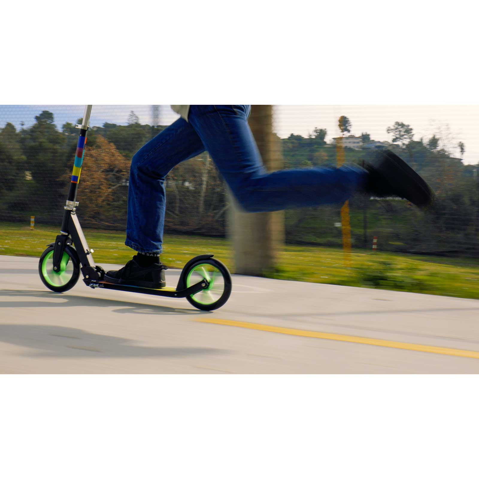Razor A5 Lux Lighted Commuter Scooter - Green | SkateHut