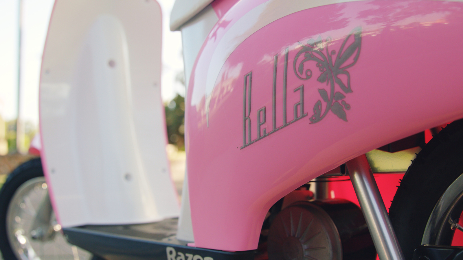 Razor Bella Pocket Mod - Pink | SkateHut