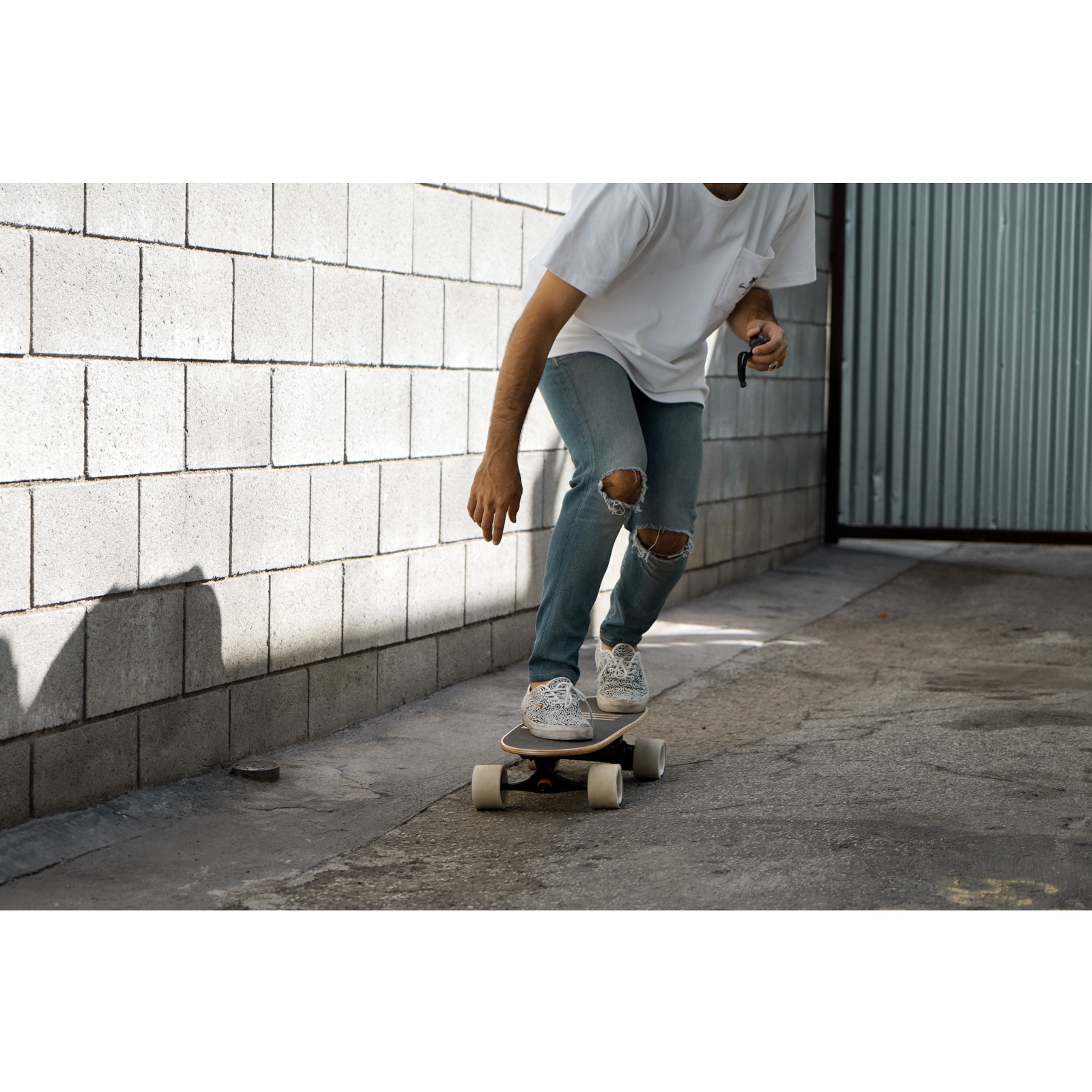 Razor X Cruiser 22v Electric Skateboard | SkateHut