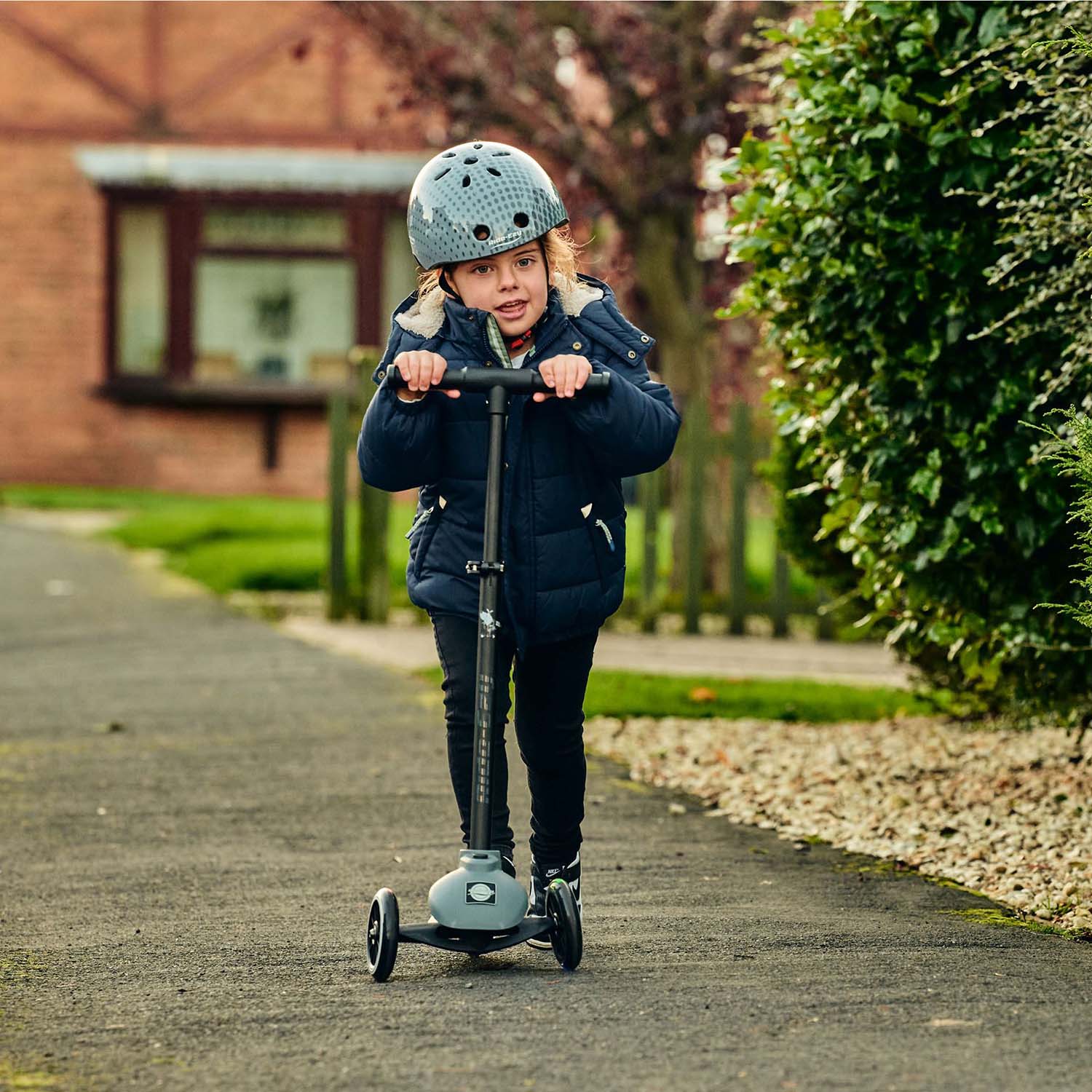 Ride-Ezy Kick Kids Scooter - Thunder Clouds | SkateHut