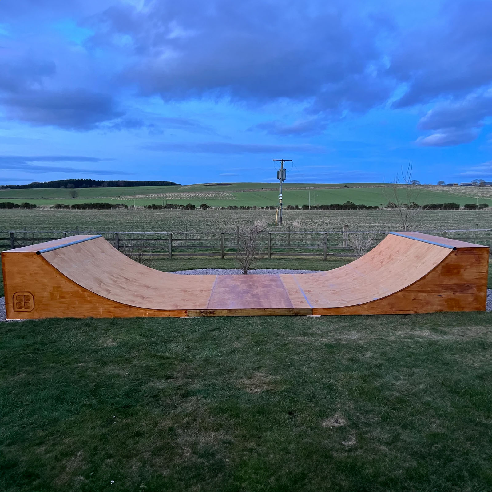 SB Skate Ramps Classic Half Pipe Ramp - 22' | SkateHut