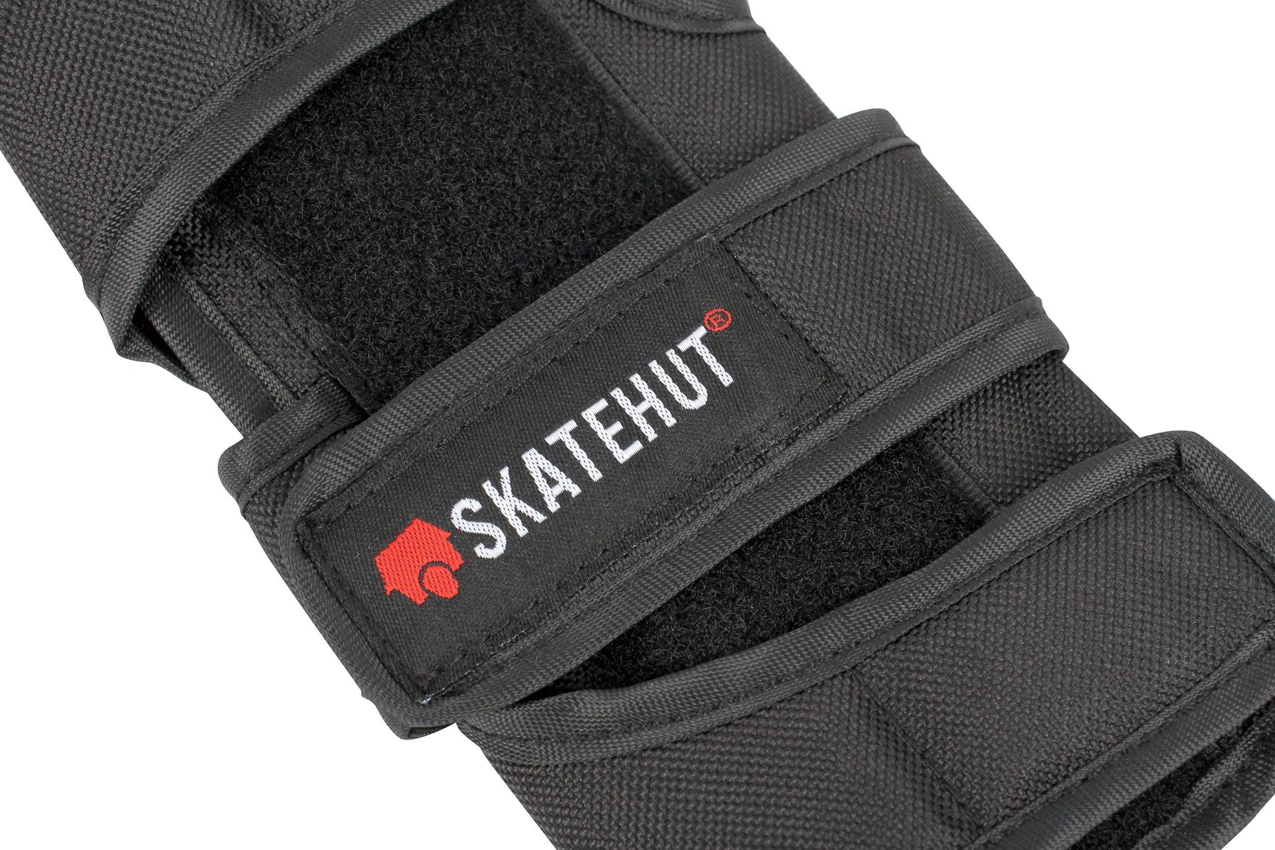 SkateHut Pro Pad Set - Black | SkateHut