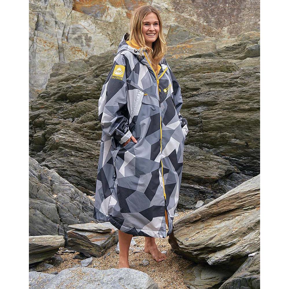 Saltrock Four Seasons Waterproof Changing Robe - Grey Camo | SkateHut