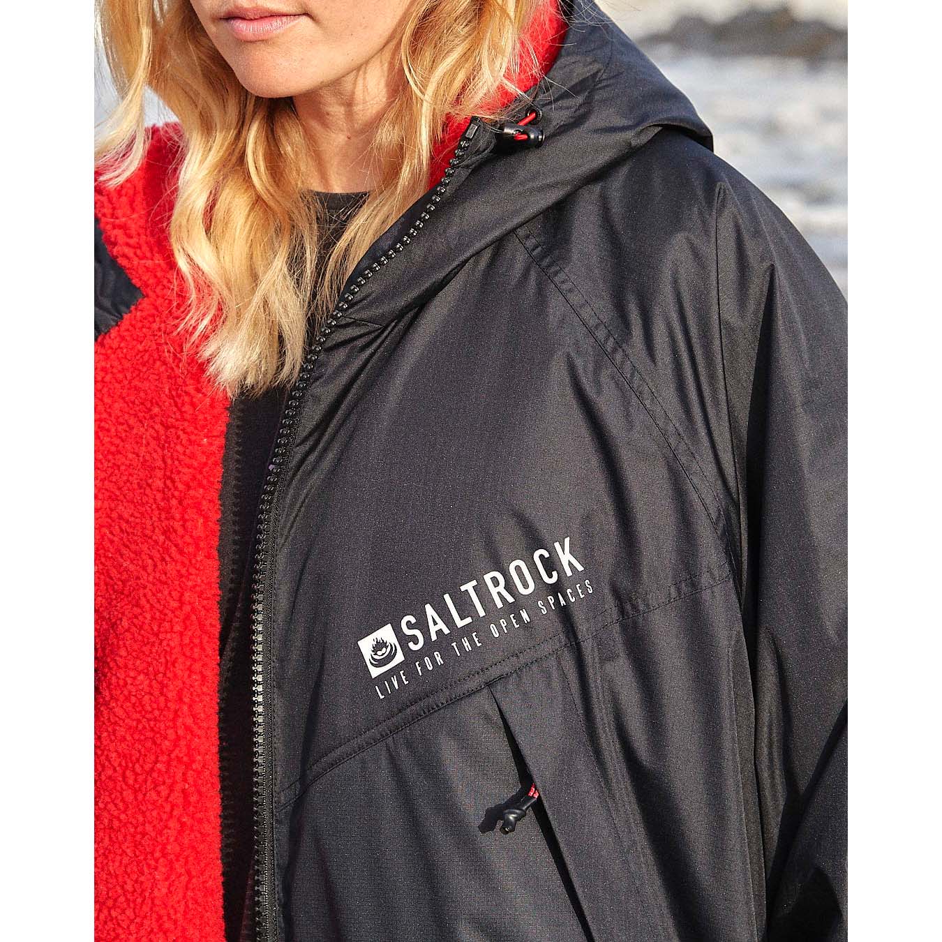 Saltrock Recycled Four Seasons Waterproof Changing Robe - Black/Red ...