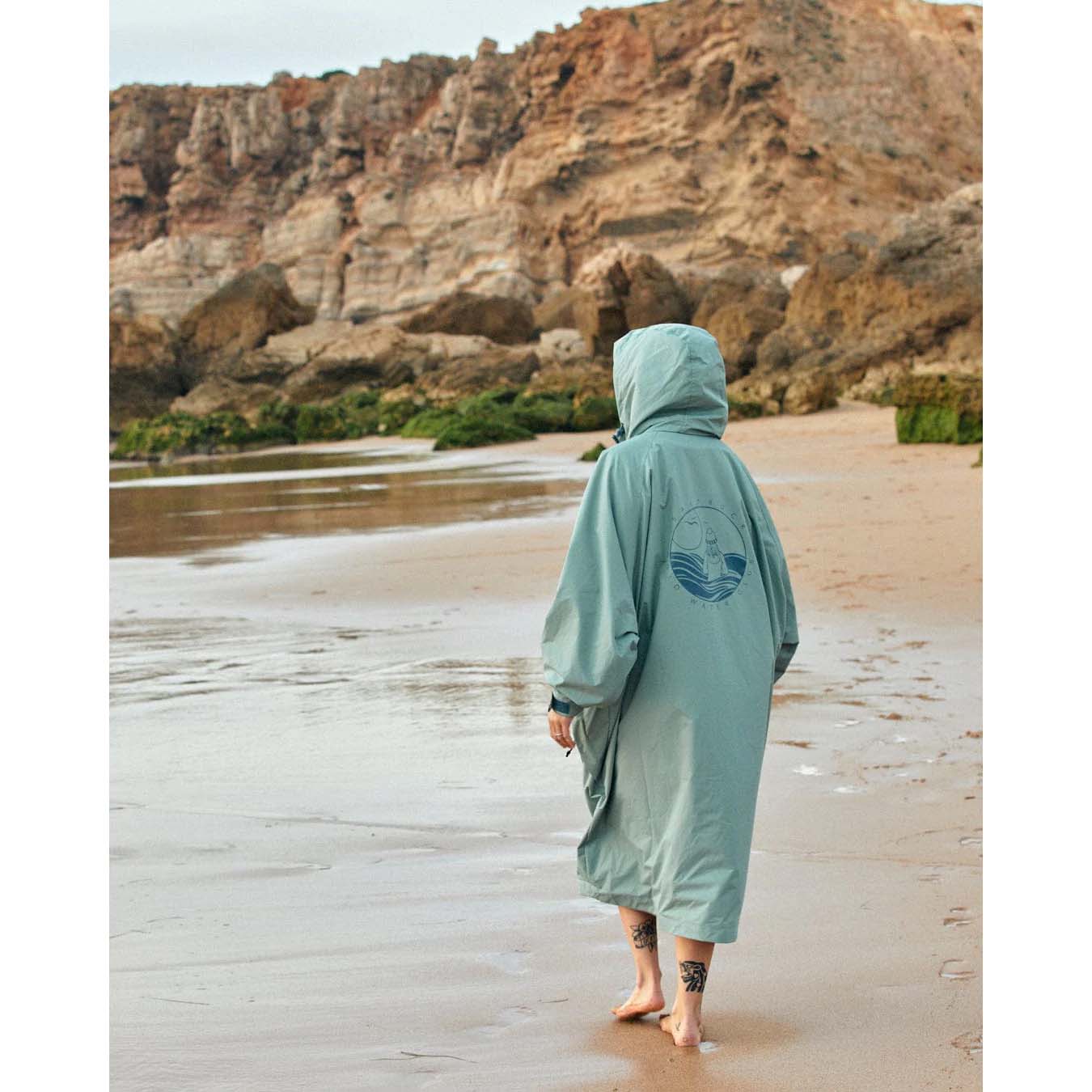 Saltrock Recycled Four Seasons Waterproof Changing Robe - Light Green ...